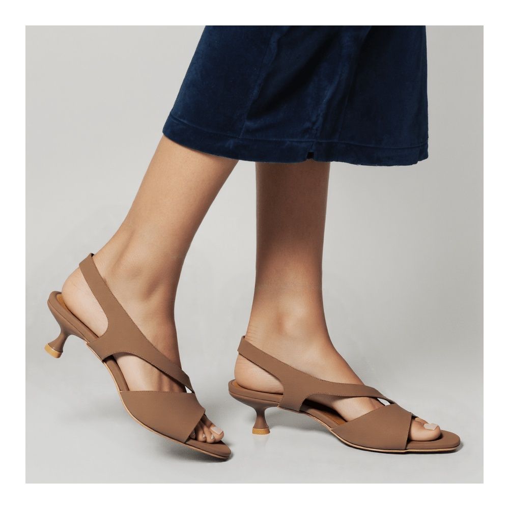 Walkeaze Women Formal Heel, Fawn, 75102S