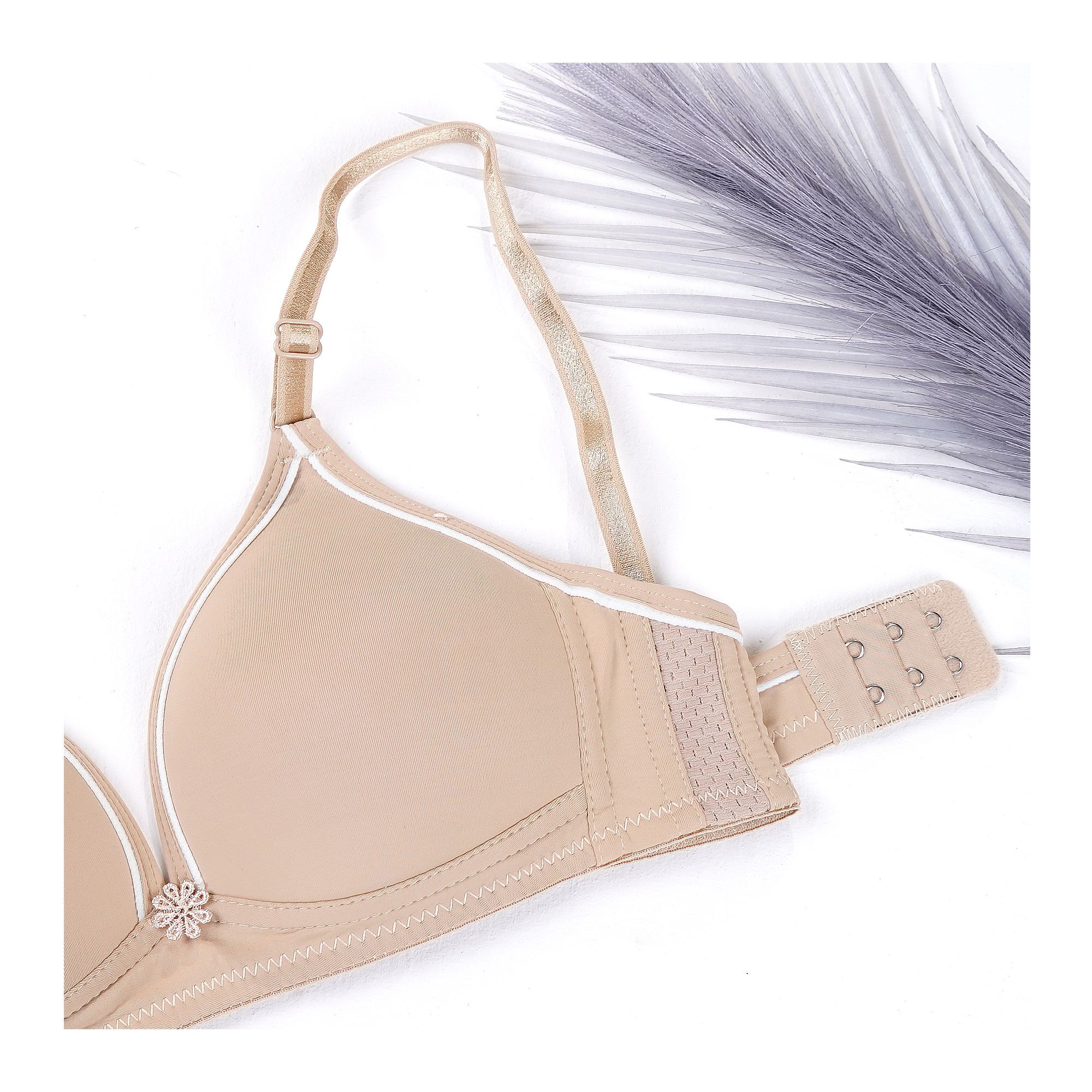 Flourish Women's Foam Bra, Skin, 8833